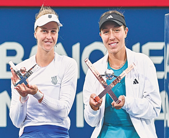 Pegula steamrolls Samsonova to claim Canadian Open title - Newspaper ...