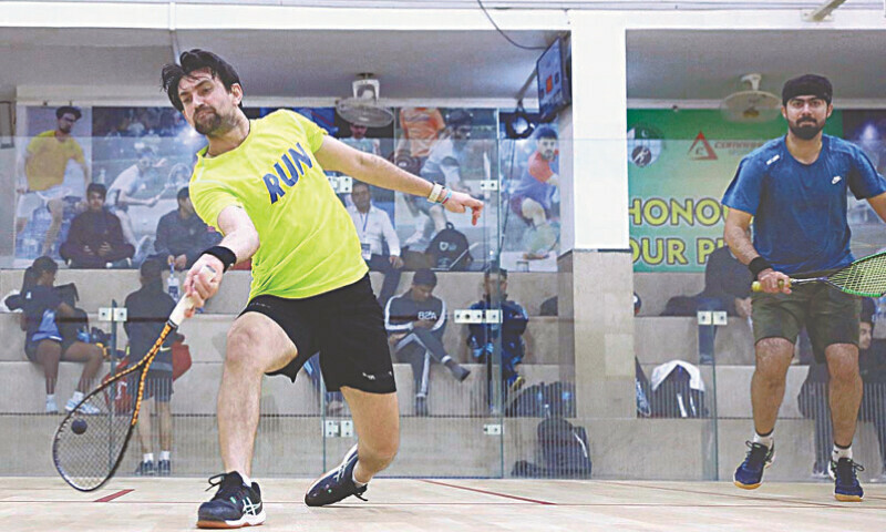 Nasir downs Zhafri to reach second round - Newspaper - DAWN.COM