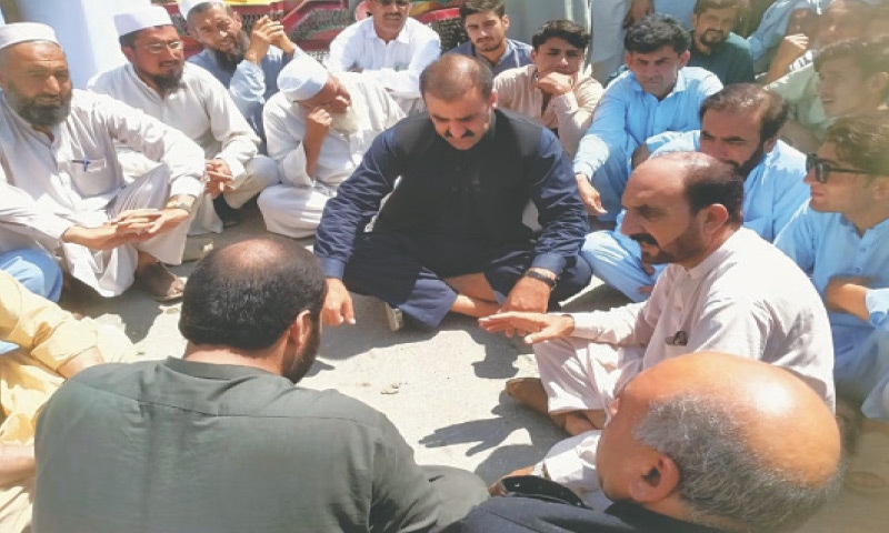Bajaur people protest ‘changes’ to road design - Newspaper - DAWN.COM