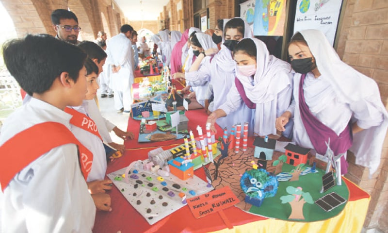 Students showcase models on climate change - Newspaper - DAWN.COM