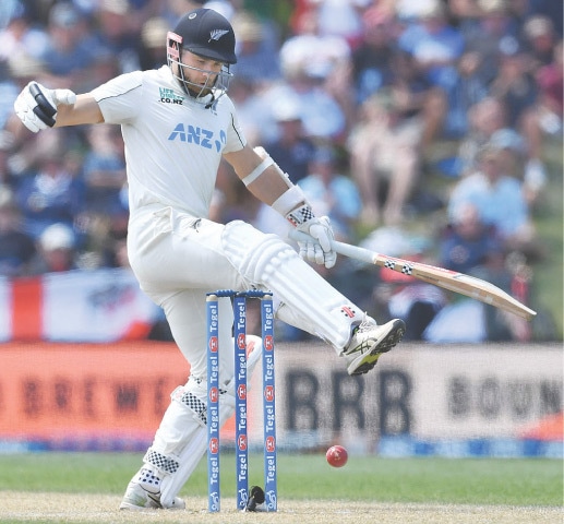 NZ batting slump puts England in command - Newspaper - DAWN.COM