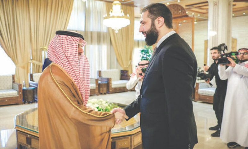 Saudi Arabia, Qatar to provide financial support to Syrian govt ...