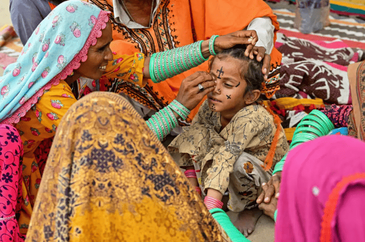 Face tattoos are slowly dying out in Hindu villages in Sindh - Culture ...