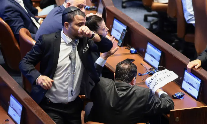 2 lawmakers removed from Knesset for holding up signs during Trump’s speech; one said ’recognise ...