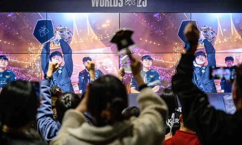 Faker’s T1 win third back-to-back League of Legends world crown - Tech ...