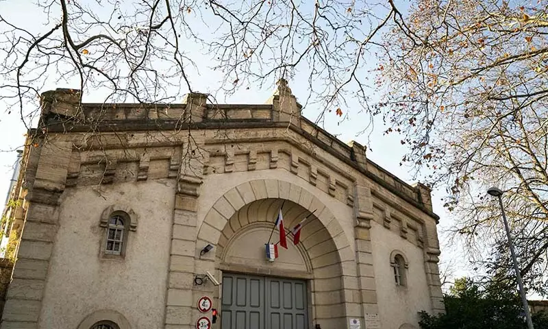 Two break out of French jail in ‘old-fashioned’ bed sheets escape ...