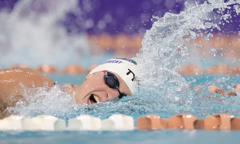 Katie Ledecky posts second-fastest 1500m free time ever in Pro Swim win ...