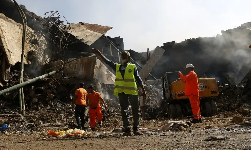 Search operation continues at Karachi’s Gul Plaza; three more bodies ...