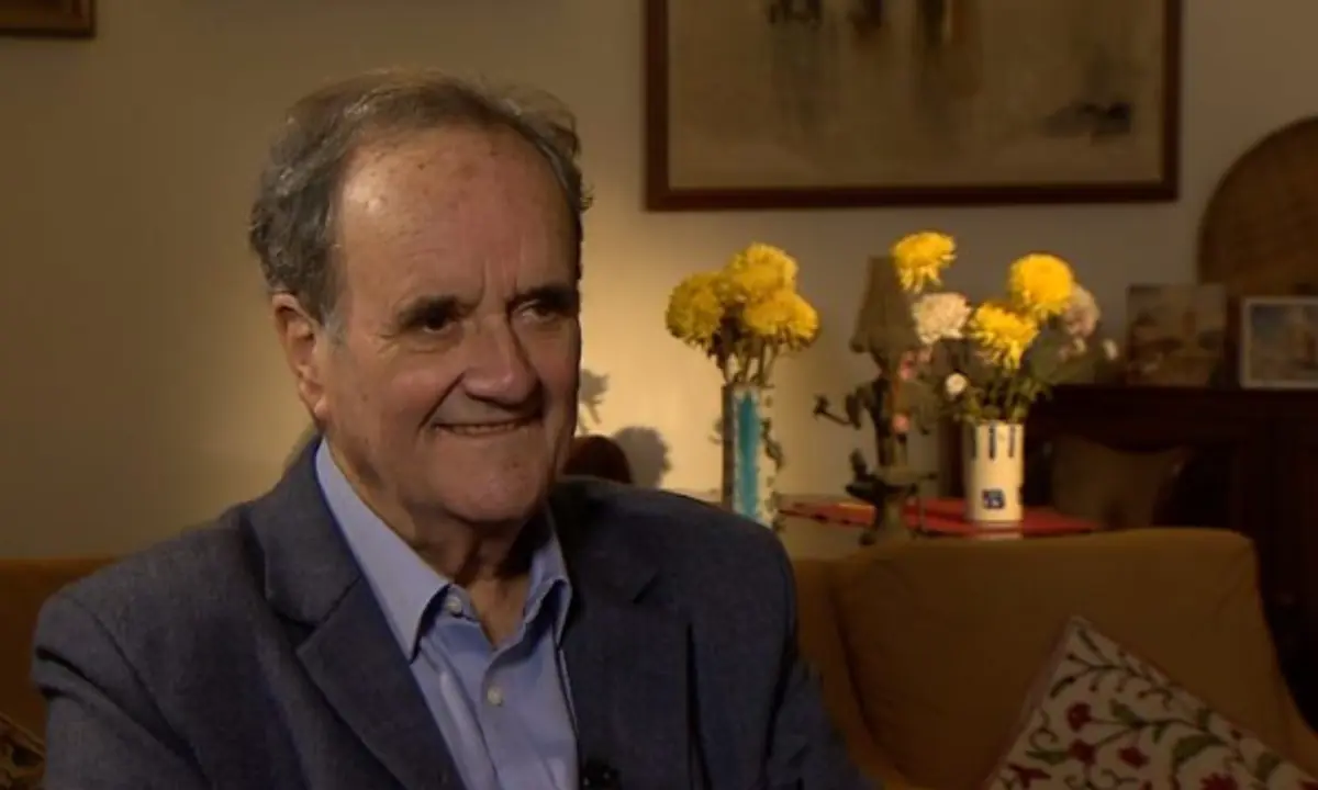 Mark Tully, BBC’s longtime ‘voice of India’, dies at 90 - Culture - Images