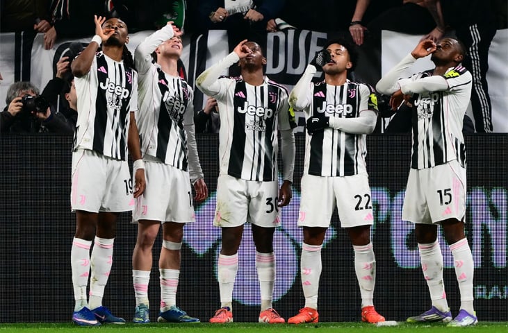 Juve deal blow to Napoli title defence, Milan slip further behind Inter ...